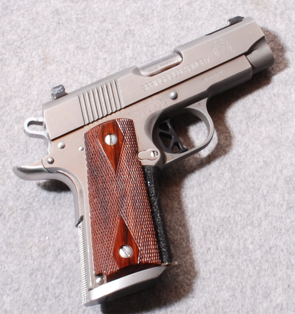 Springfield Armory ~ V10 Ultra Compact ~ .45 Auto | Bass Pro Shops